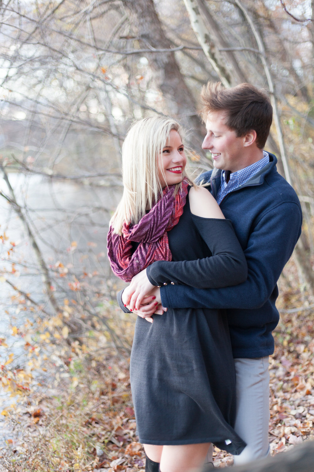 Maryland Winter Portrait Session | Bridget + Kyle - emilybelson.com